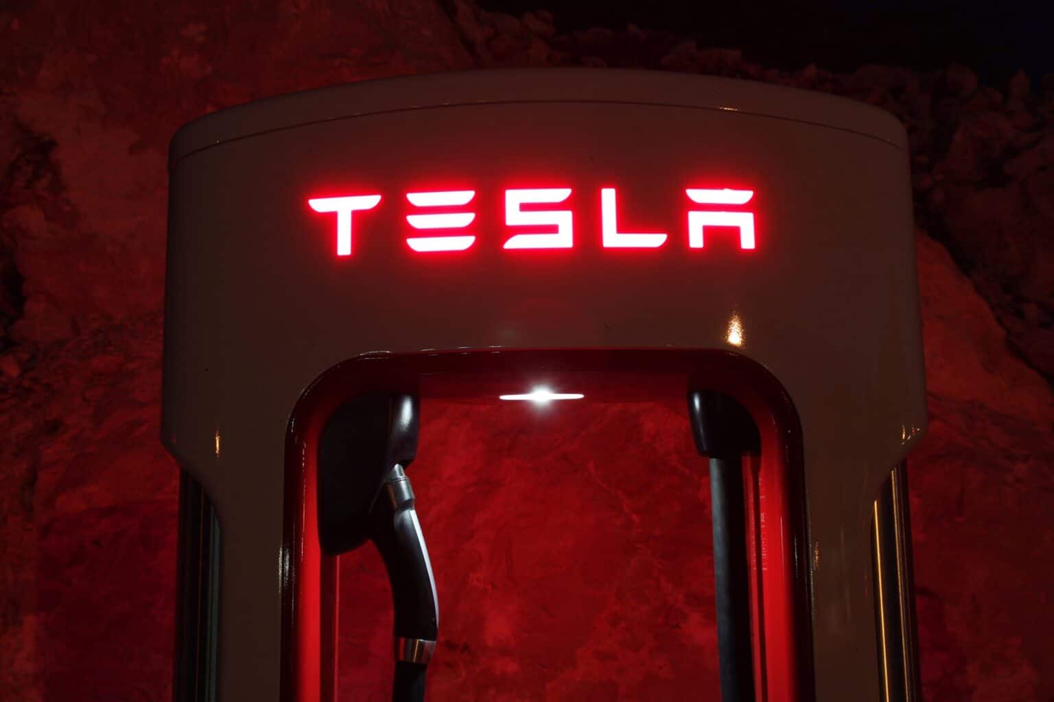 Tesla Launches 0% APR, $0-Down Leases In Aggressive Q4 Sales Push