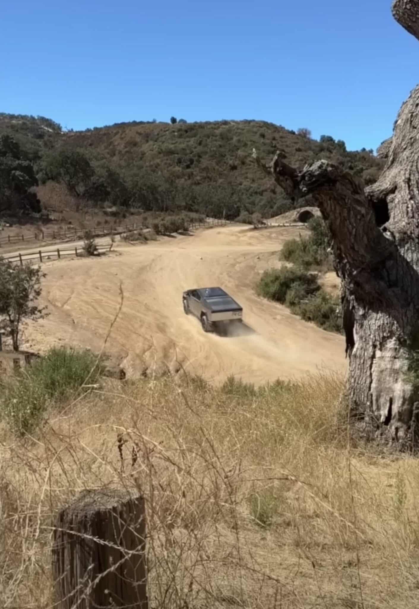 Tesla Cybertruck Prototype Puzzles And Enthusiastic Insights