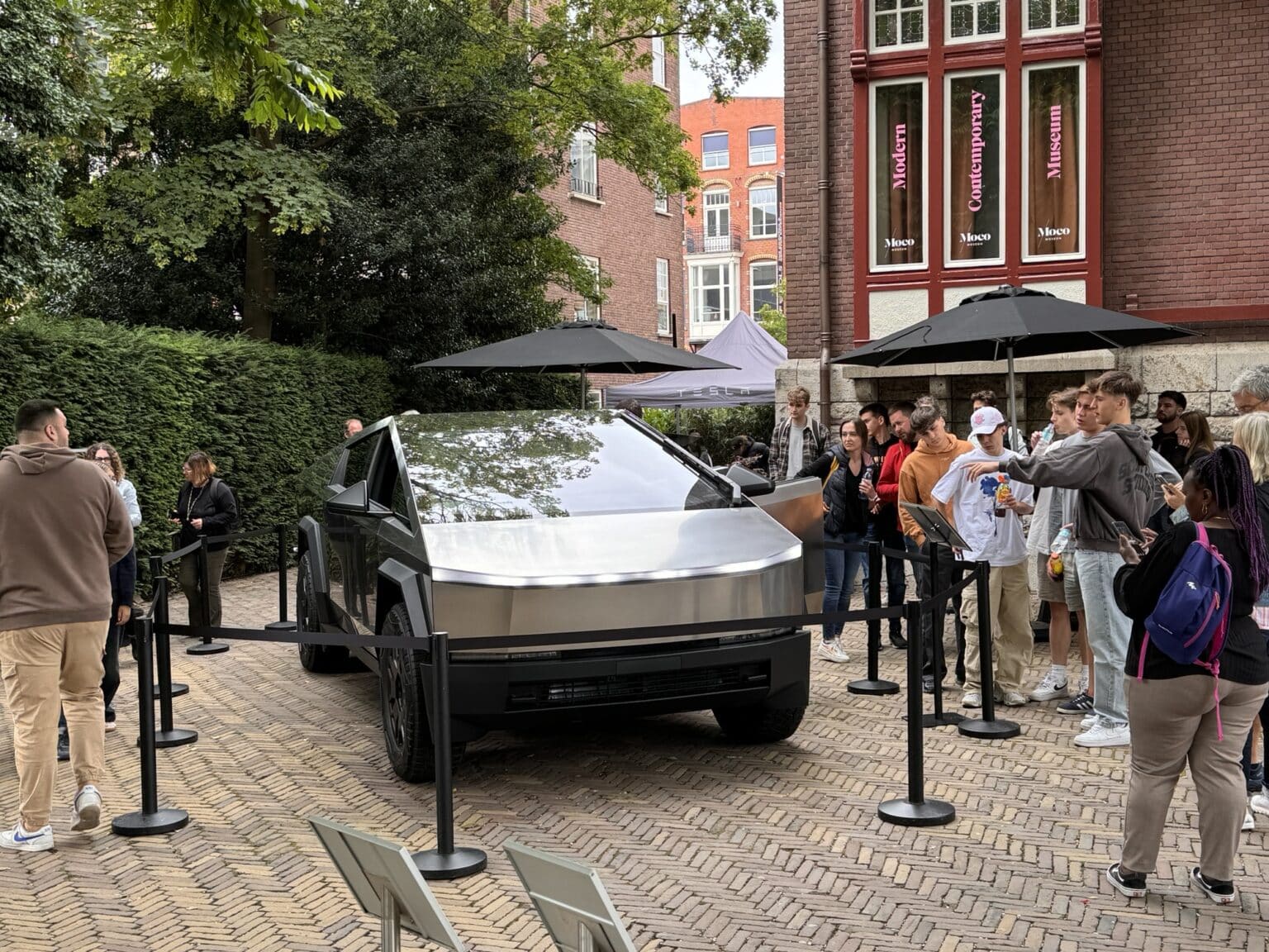 Tesla U.S. Sales Drop 9% As GM And Ford Gain Ground In Growing EV Market