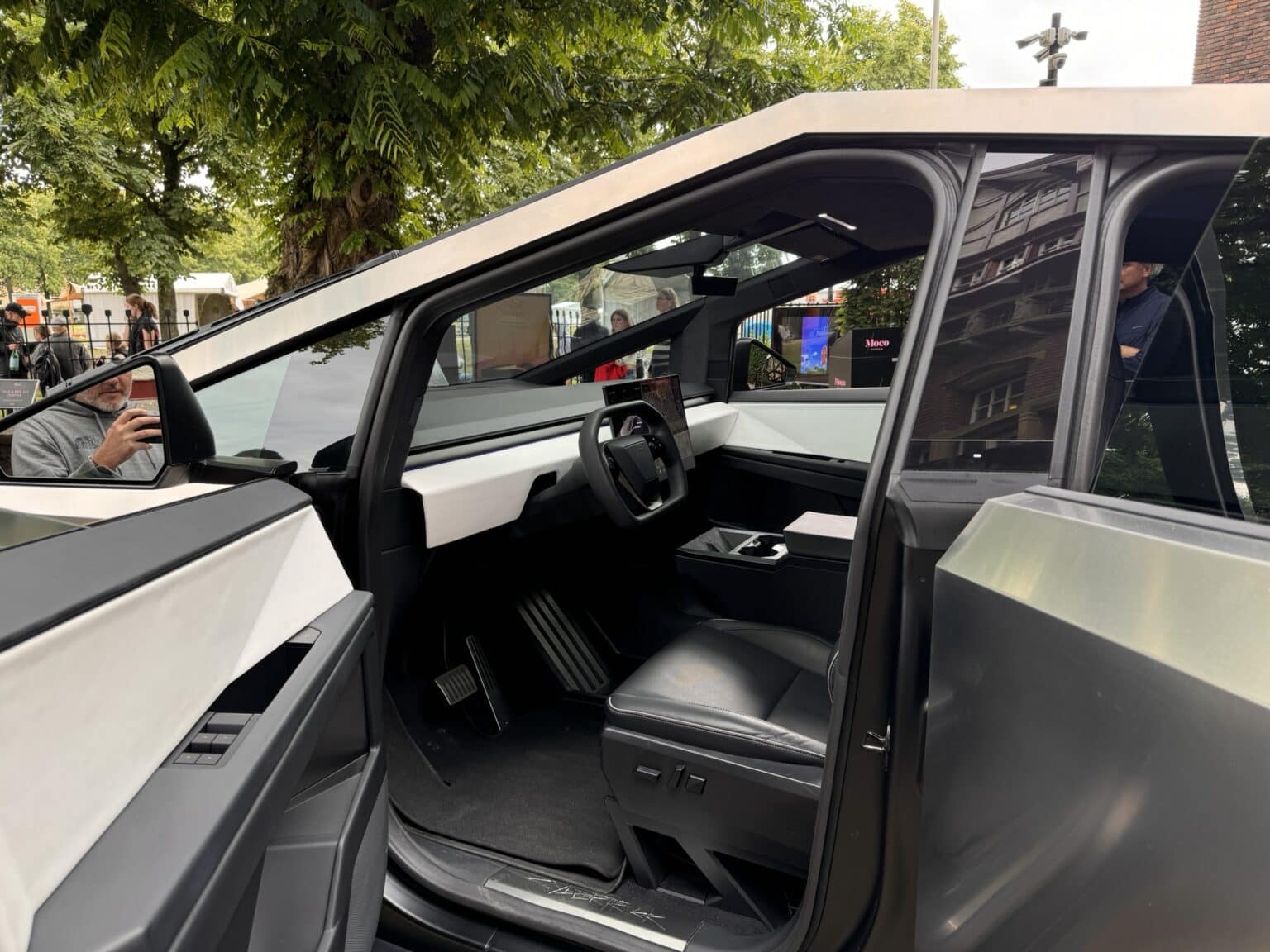 Tesla Loses Model Y And Cybertruck Program Managers On Same Day ...