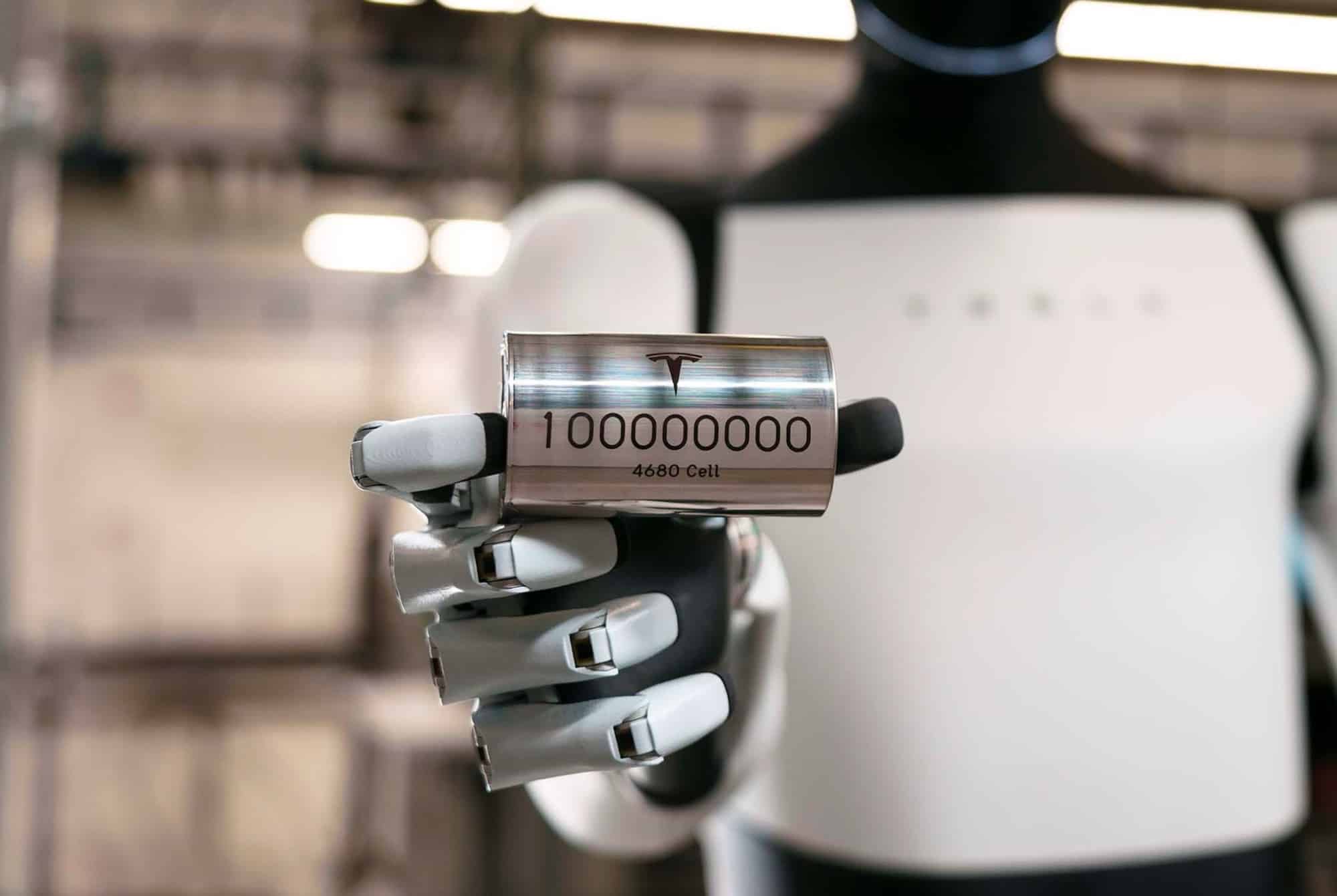 CATL Chairman Blasts Tesla's 4680 Battery Strategy, Predicts Failure