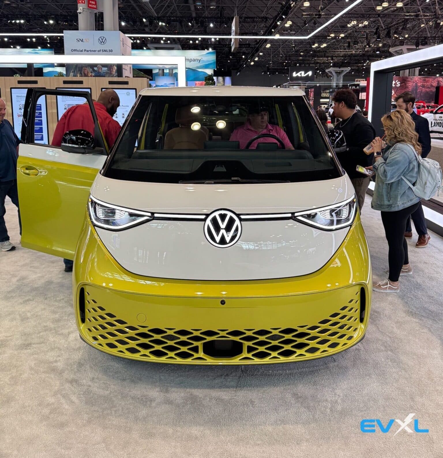 VW ID Buzz Cancelled For 2026 As Dealers Slash $25K Off Remaining Stock