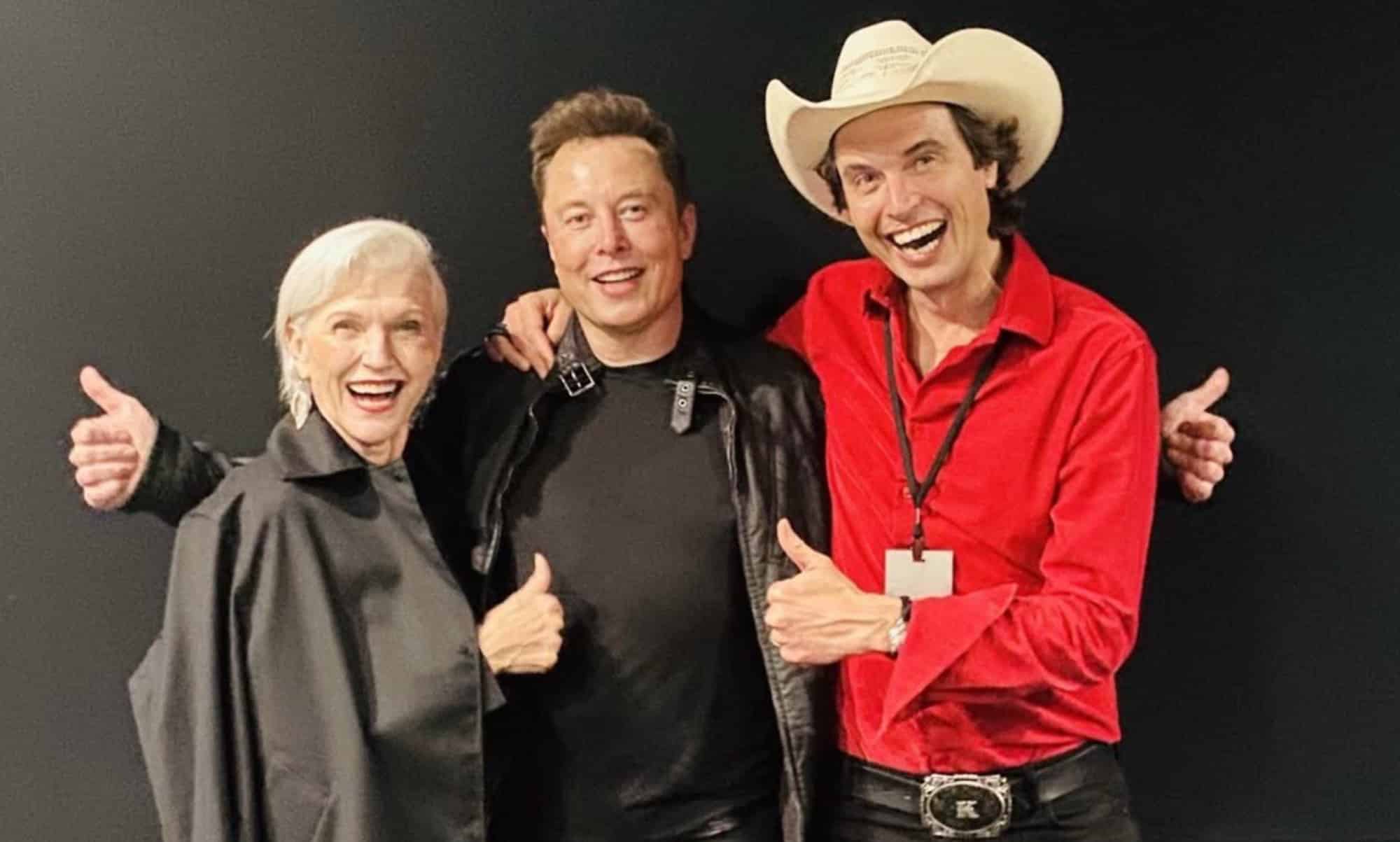 Kimbal Musk Sells $31M In Tesla Stock As Board Members Cash Out Nearly ...