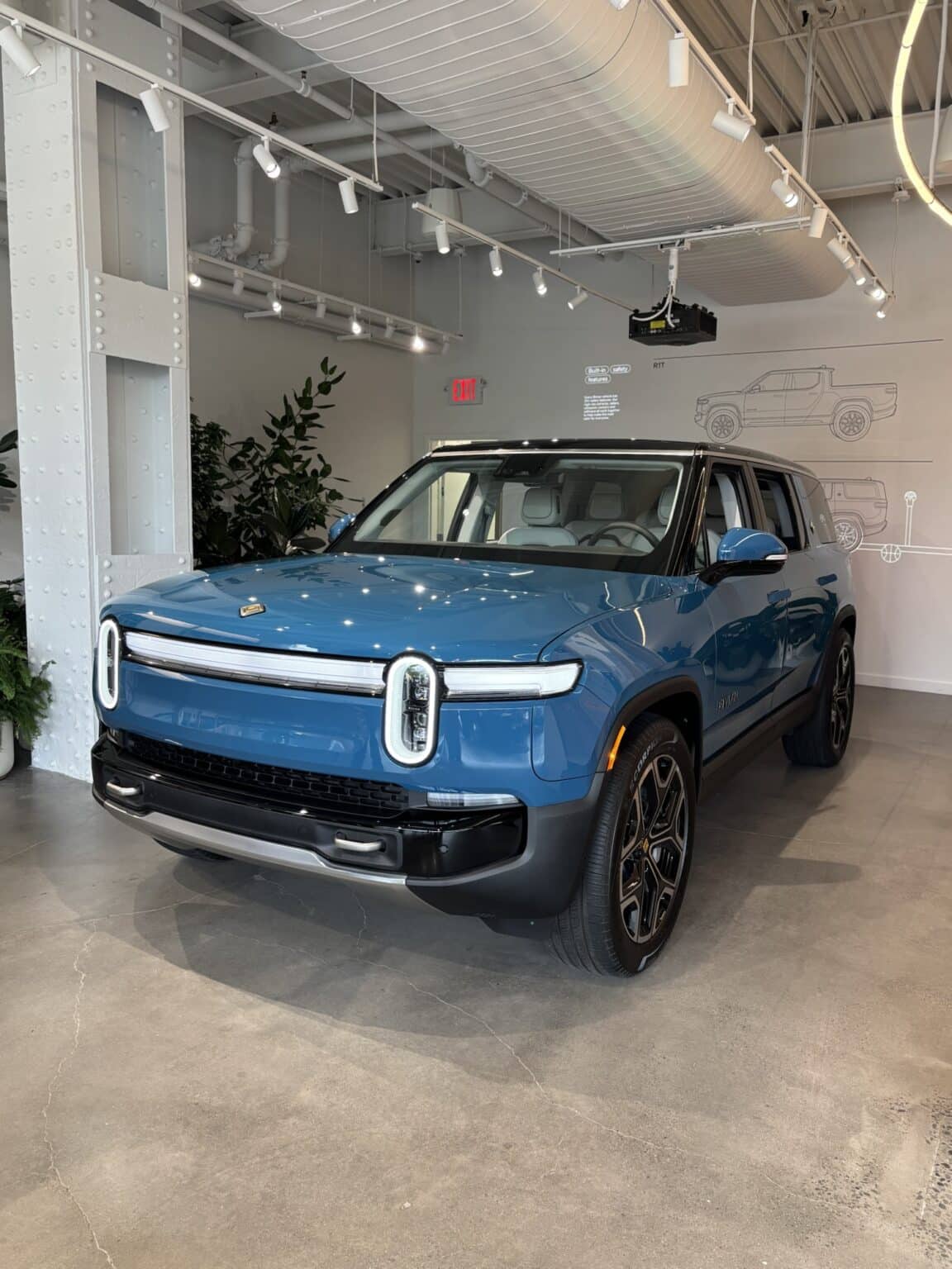 Rivian Q4 Deliveries Plunge 31% As Wall Street's Bull-Bear Civil War ...