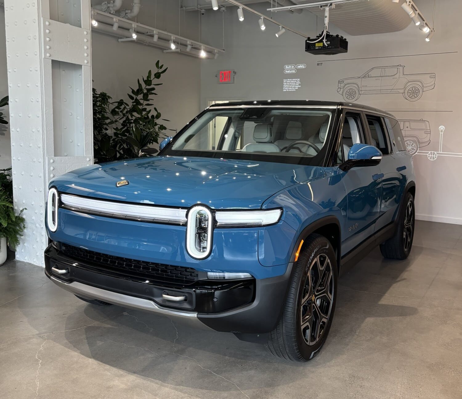 Rivian Unveils Exciting 2025 R1T And R1S Lease Deals For EV Enthusiasts