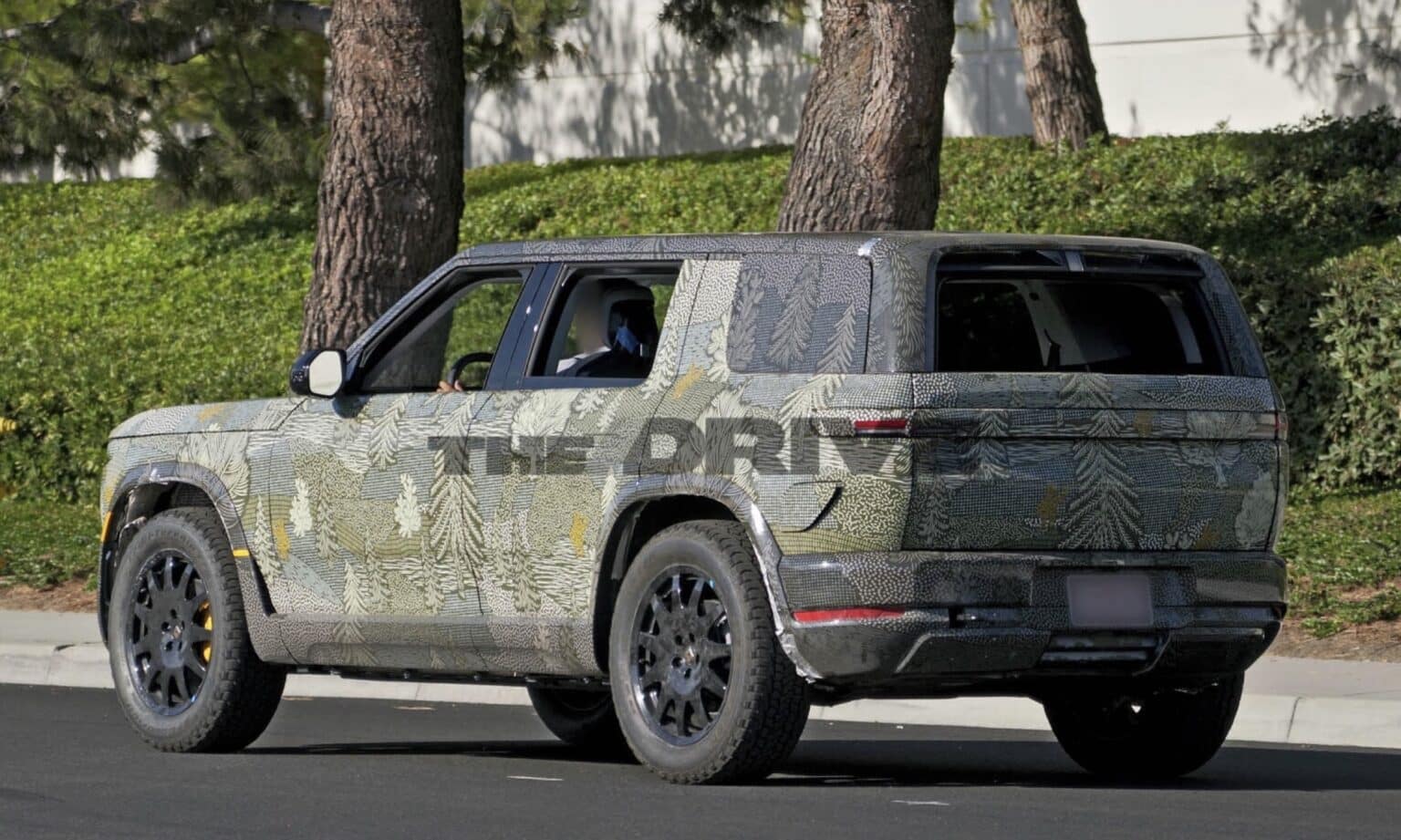 Rivian R2 2026 Shockers: Tri-Motor Thrills And 4Runner Vibes, Minus The ...